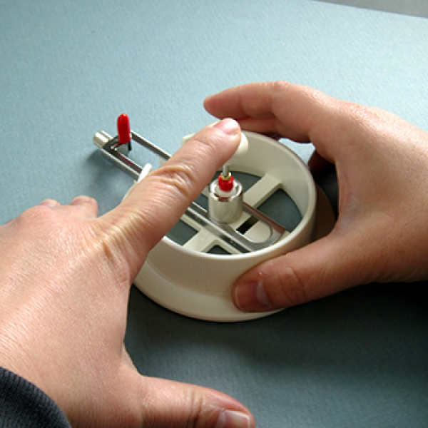 (C-1500P) £17.99 - NT Cutter C-1500P Light-Duty Circle Cutter 1.8cm to ...